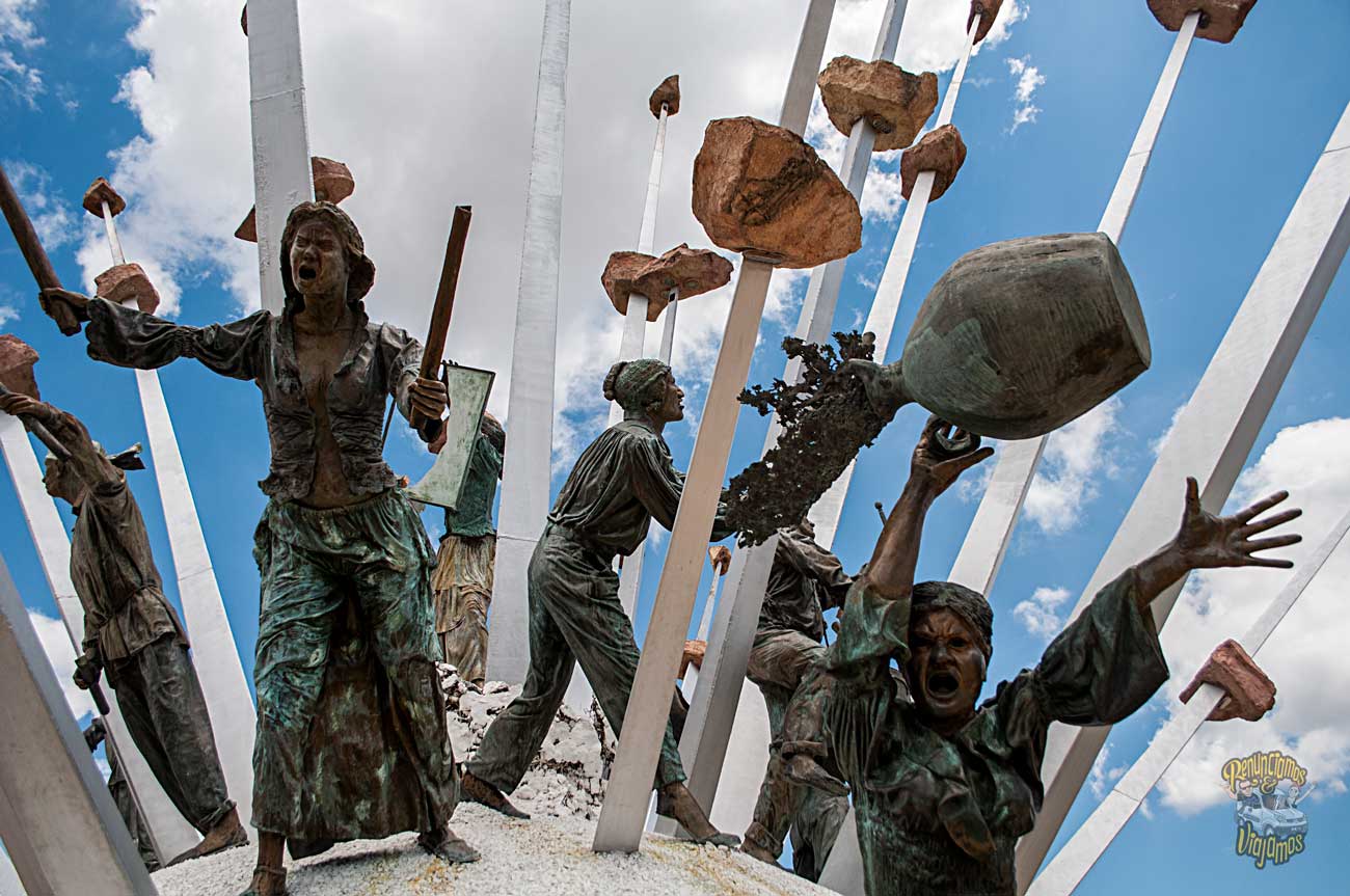 Colombia : dos impresionantes monumentos para no perderse - Renunciamos ...
