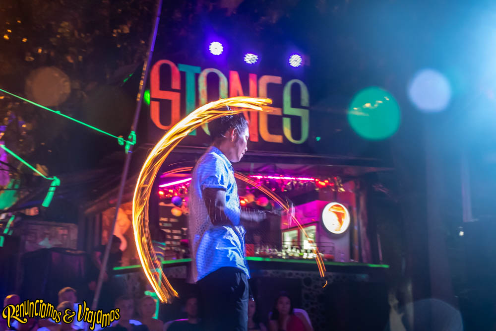 que hacer y que ver en koh phi phi tailandia renunciamos y viajamos ... que hacer y que ver en koh phi phi tailandia renunciamos y viajamos ...